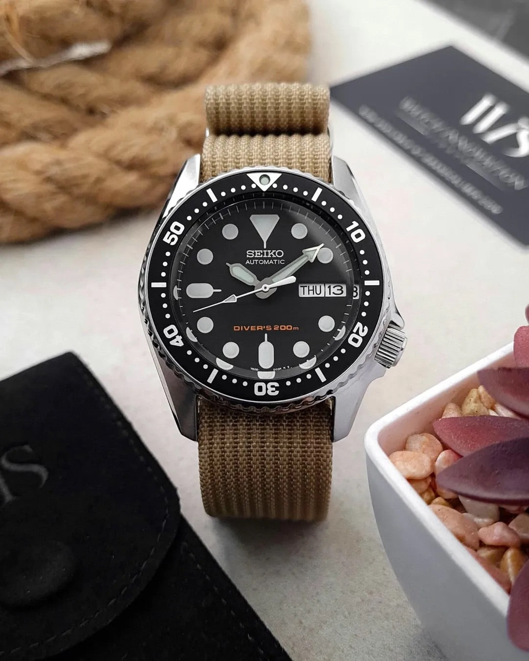 The Evolution of Watch Straps: From Military Tool to Modern Style Stat ...